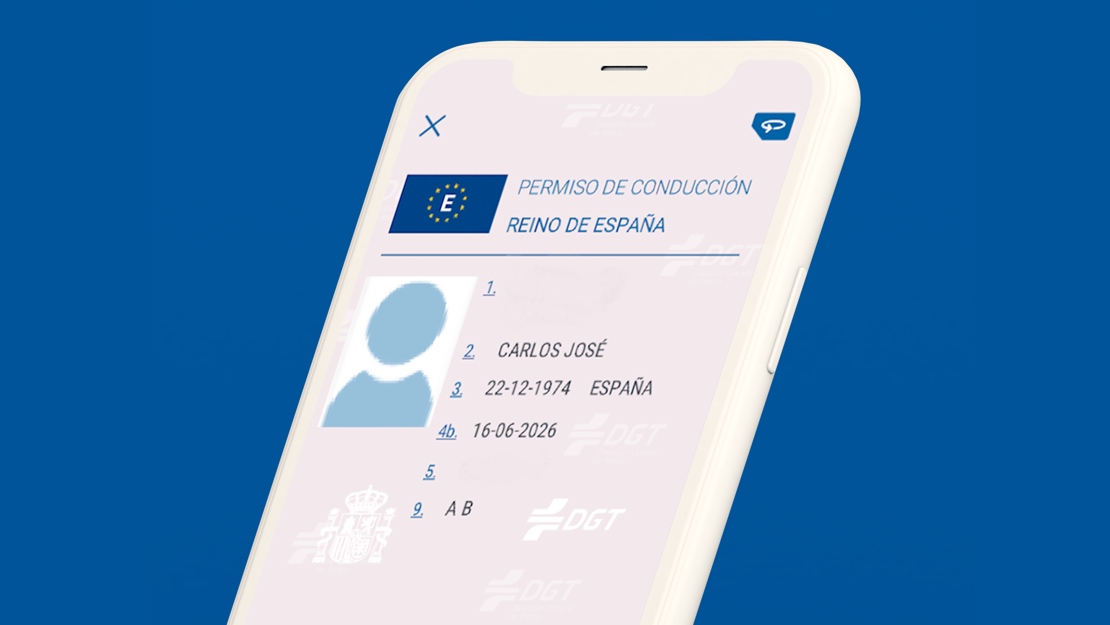 Llevar tu carnet de conducir en el móvil | Carwow