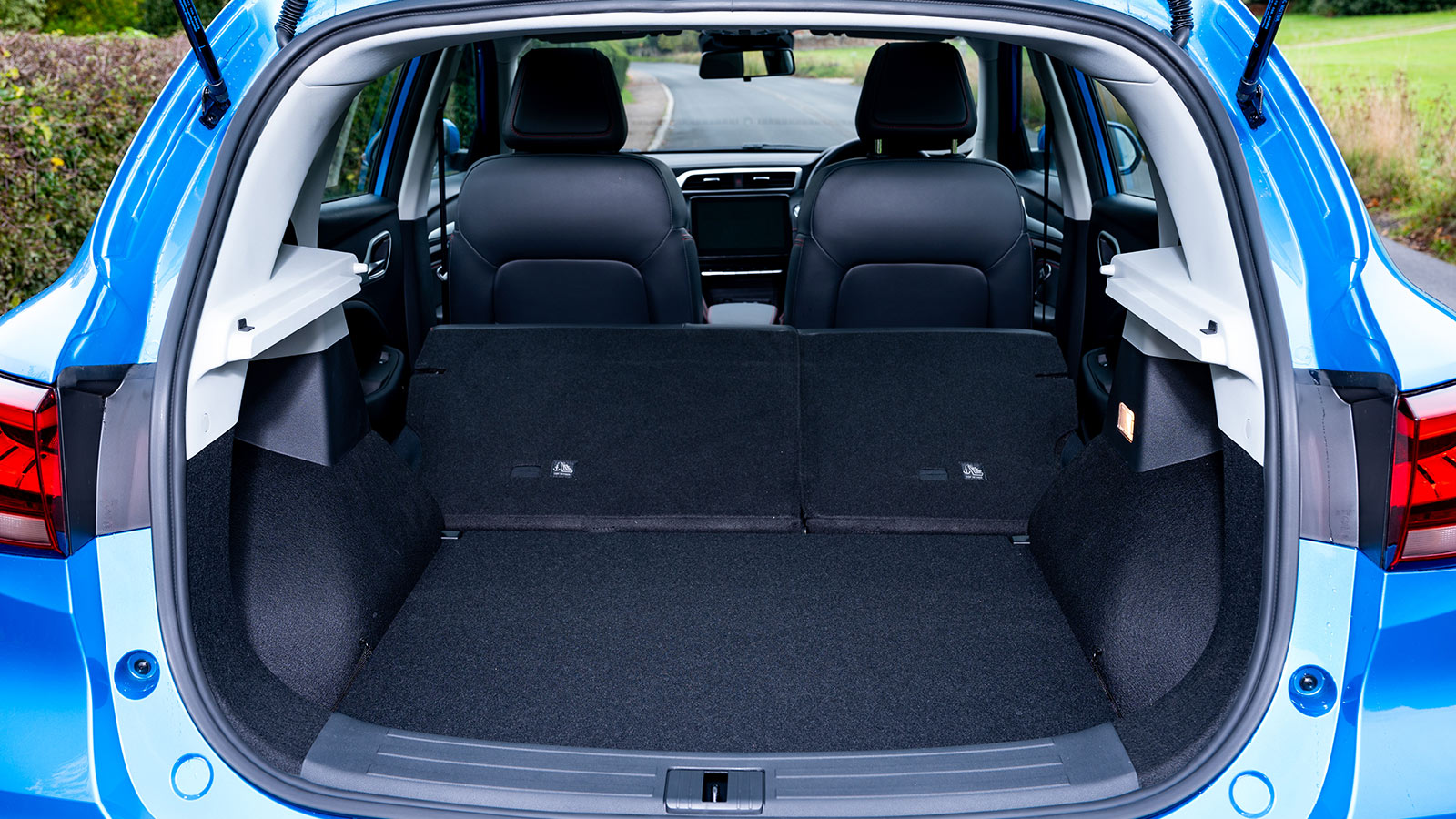 Comparativa entre MG ZS VS Dacia Sandero Stepway | carwow | Carwow